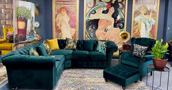 A Simple Guide to Maximalist Furniture | Vintage Sofa Warehouse